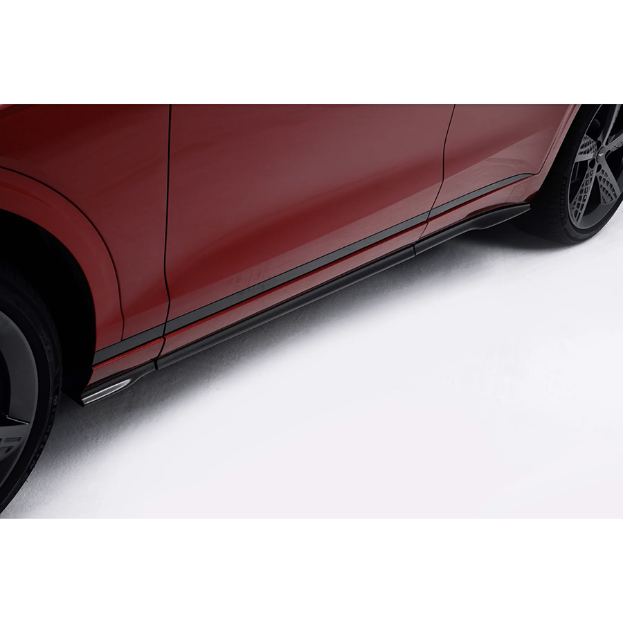Evasive Motorsports: ADRO Carbon Fiber Side Skirts - Genesis GV70 22-23