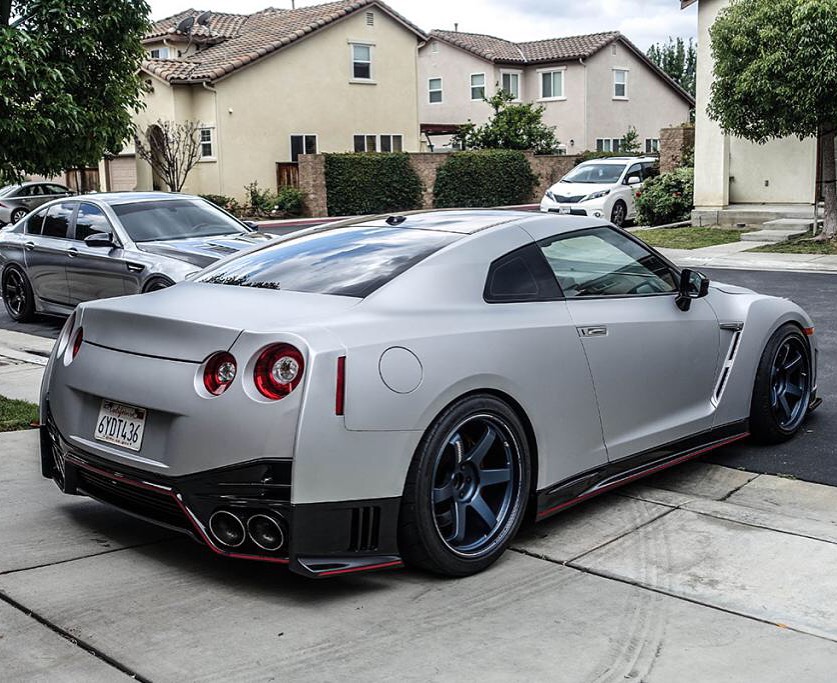 Nissan Gtr Rear