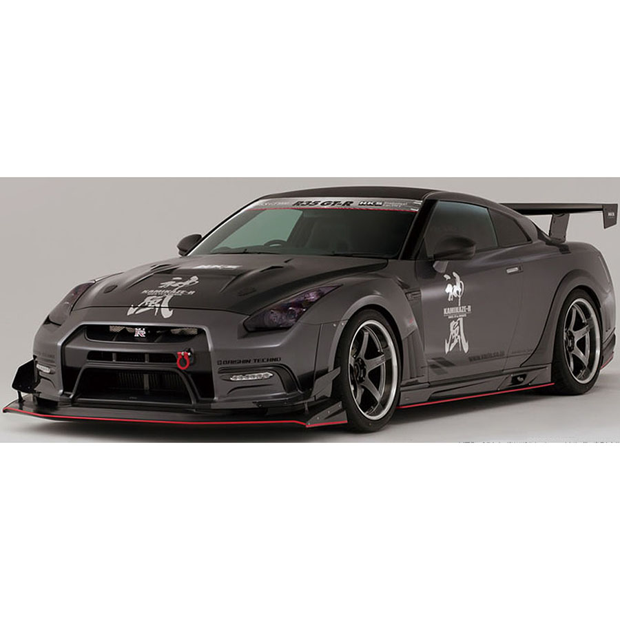 Evasive Motorsports: Varis CBA R35 Side Skirt Circuit Version (Kamikaze ...